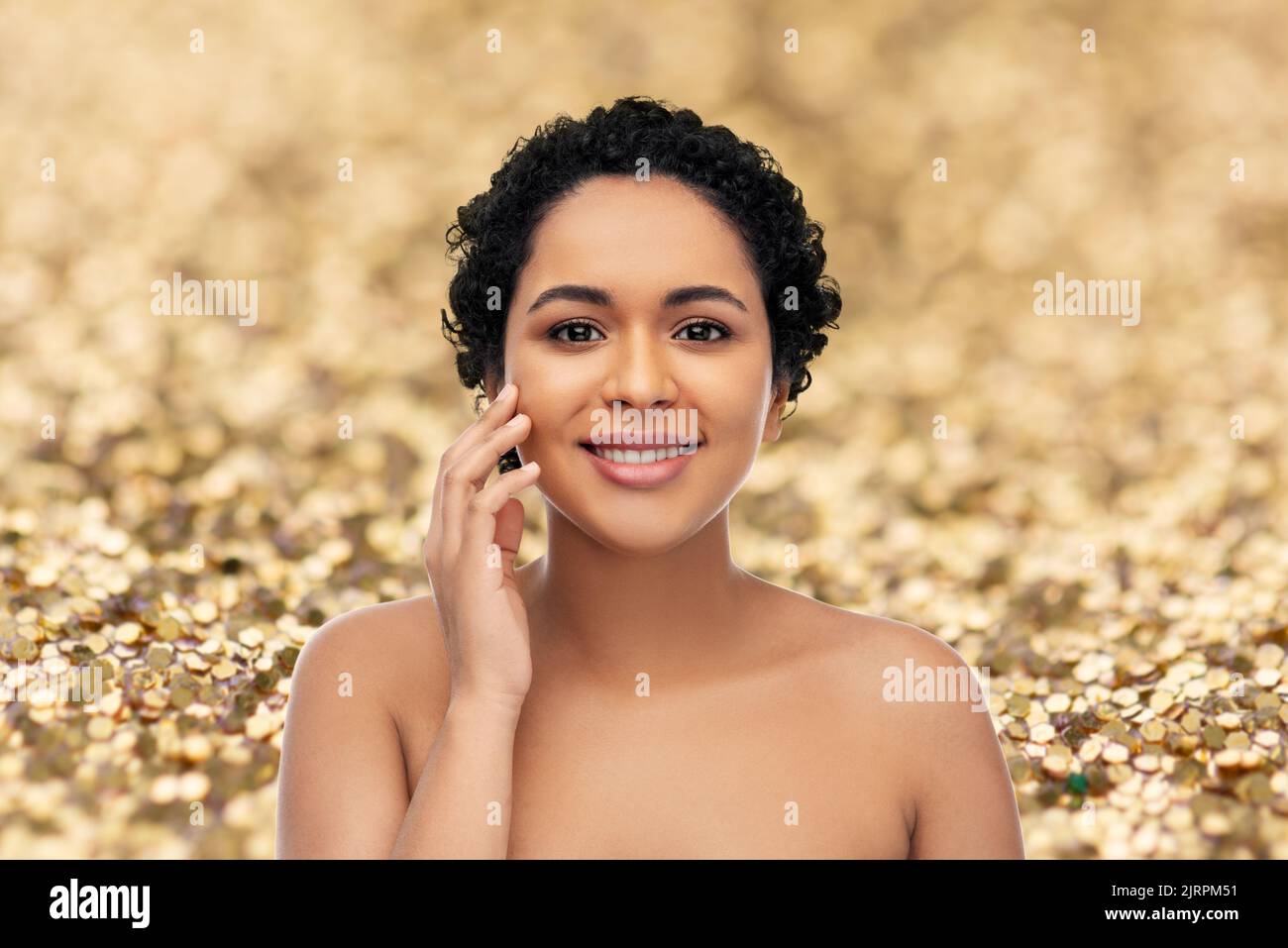 portrait of young african american woman Stock Photo - Alamy