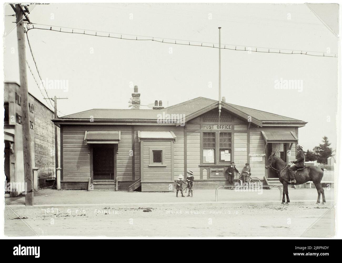 GPO, Fairlie, 1912, Fairlie, by Muir & Moodie Stock Photo - Alamy