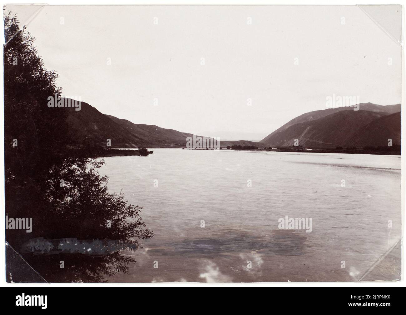 Kurow waitaki river hi-res stock photography and images - Alamy