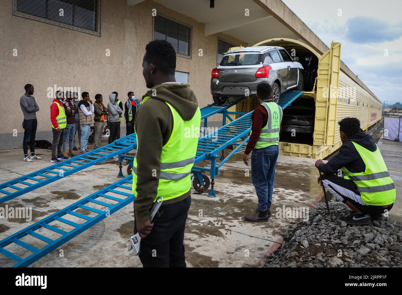 Addis Ababa, Ethiopia. 25th Aug, 2022. A vehicle transported from a ...
