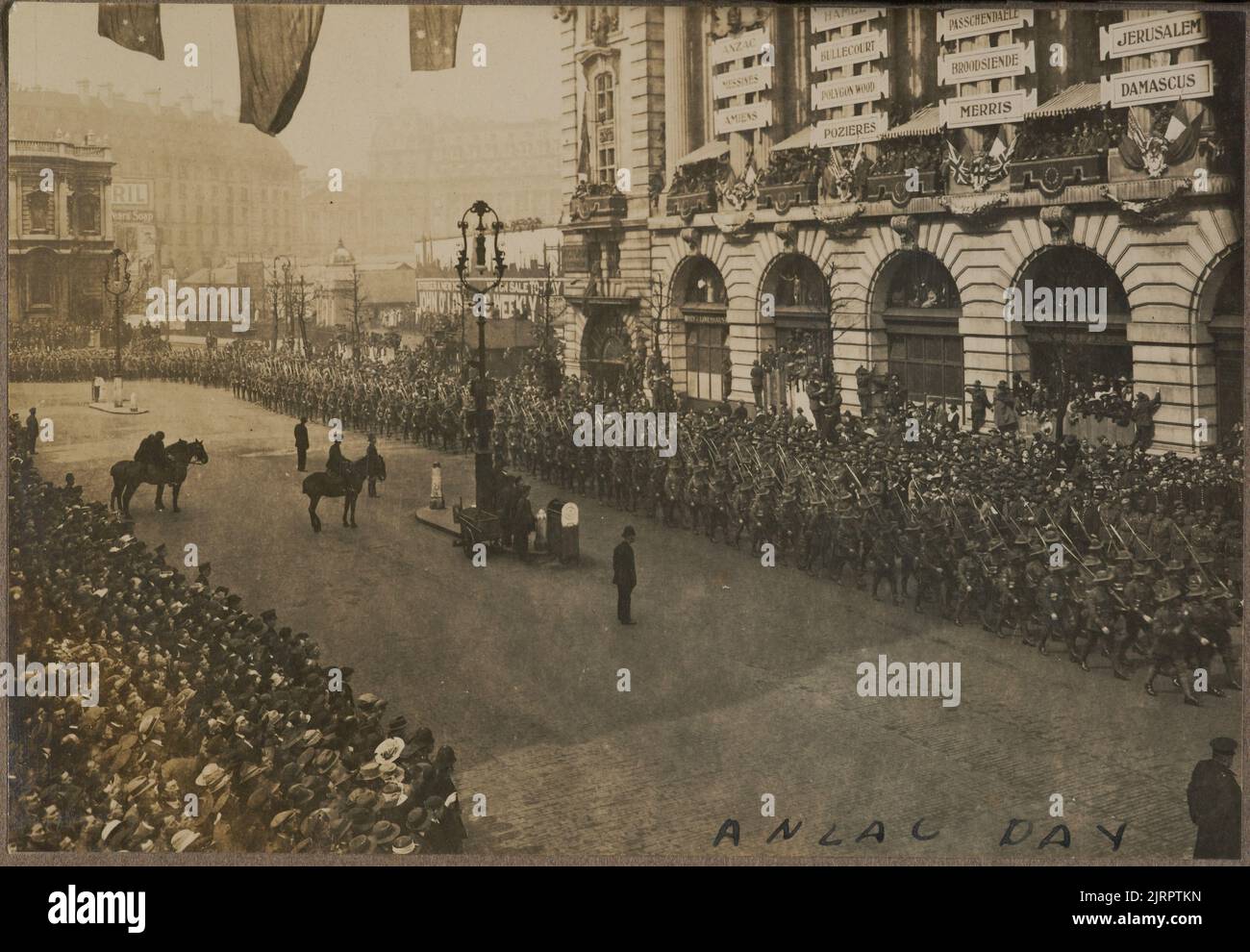 World war i photograph album anzac day from hi-res stock photography ...