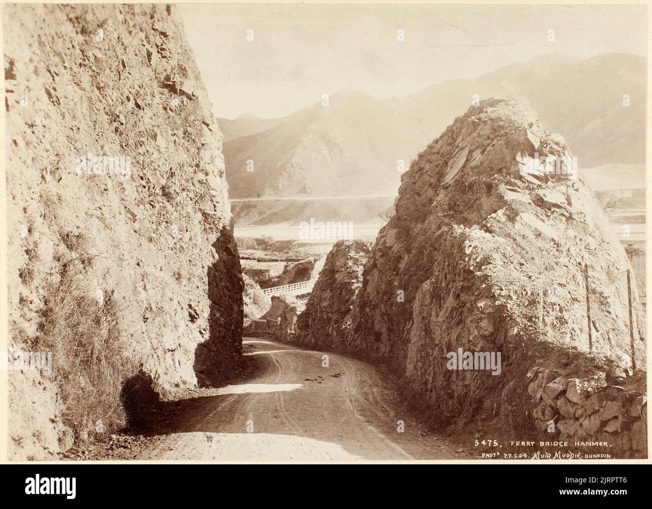 Ferry bridge hanmer ferry bridge hanmer hi-res stock photography and ...