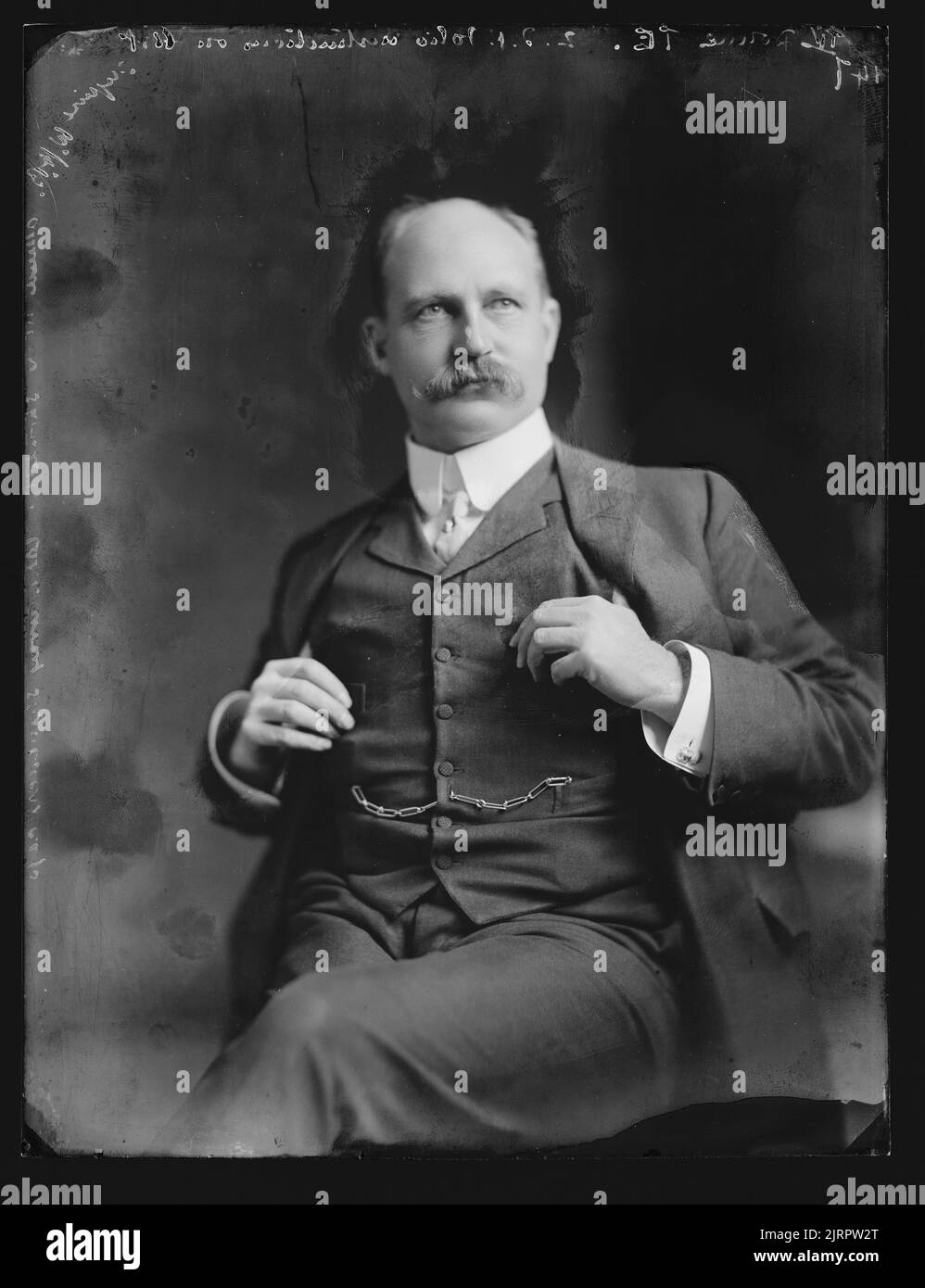 Thomas edward Black and White Stock Photos & Images - Alamy