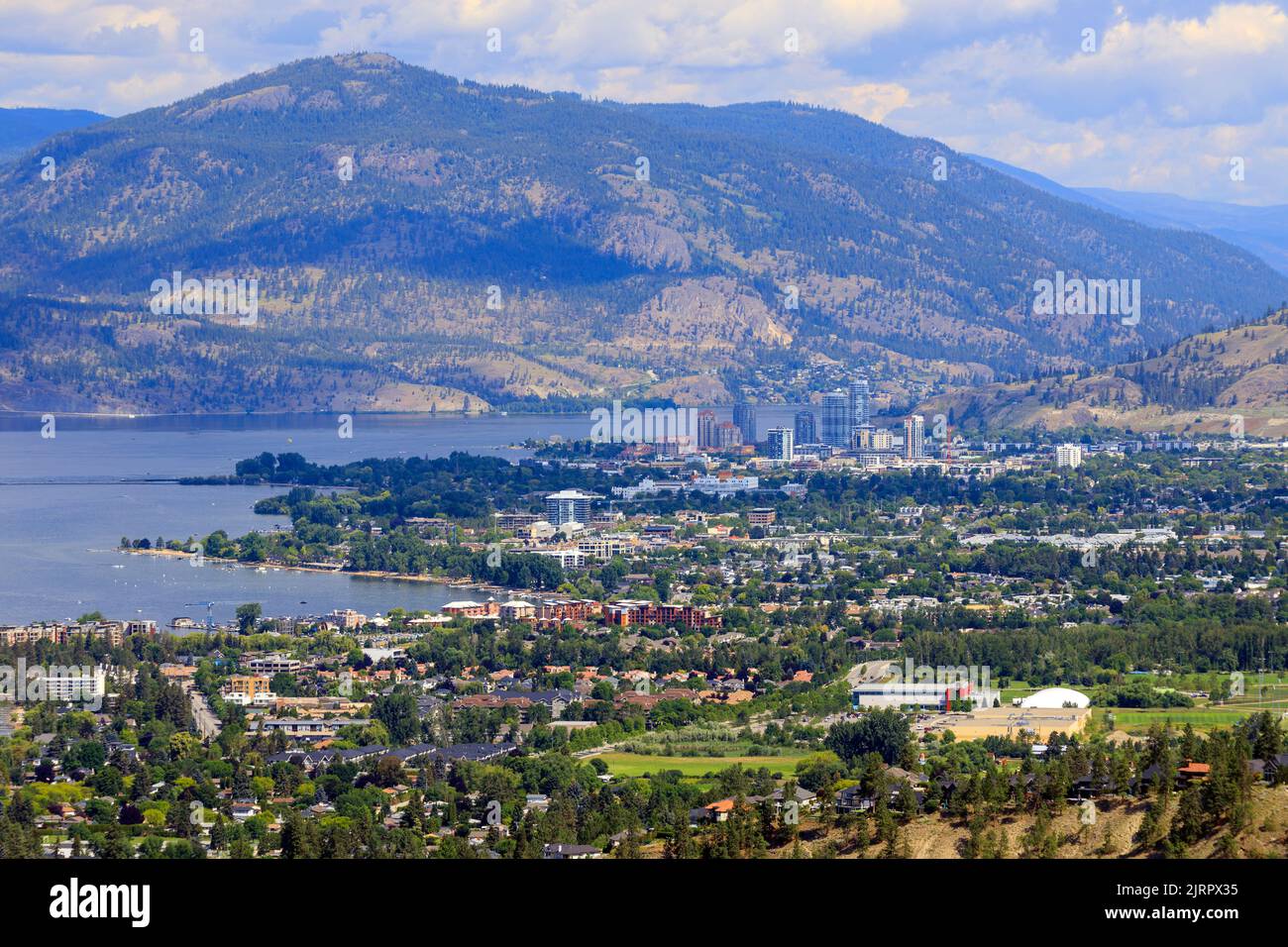Kelowna waterfront hi-res stock photography and images - Alamy