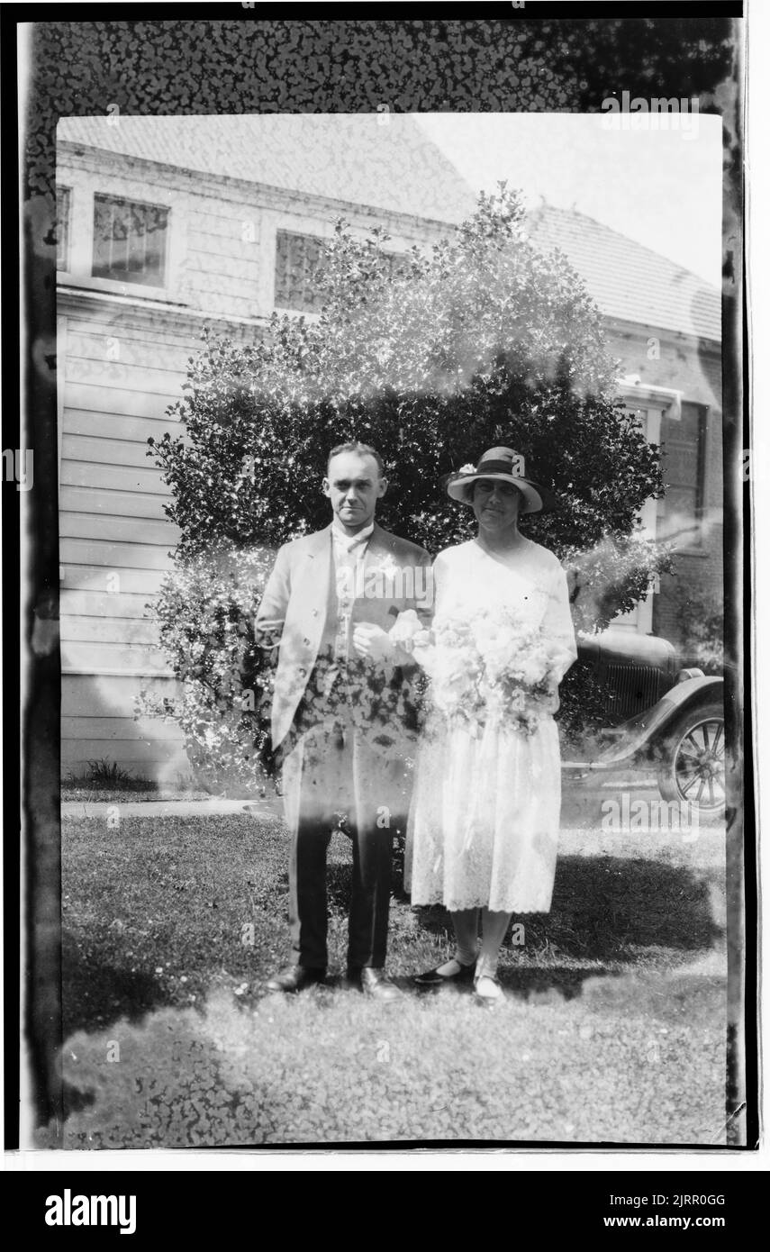 Purakanui Slip and House Shifting, circa 1900-1916, by George Crombie Stock Photo - Alamy