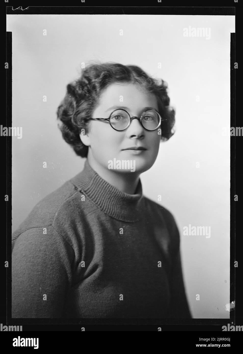 Miss h hi-res stock photography and images - Alamy