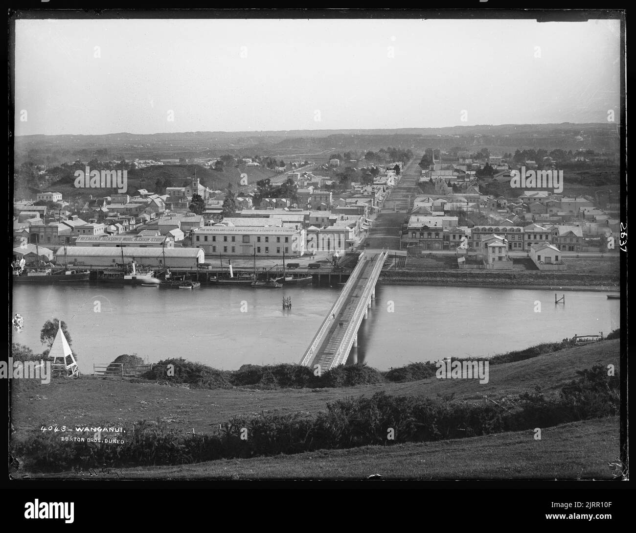 Wanganui, Dunedin, by Burton Brothers Stock Photo - Alamy