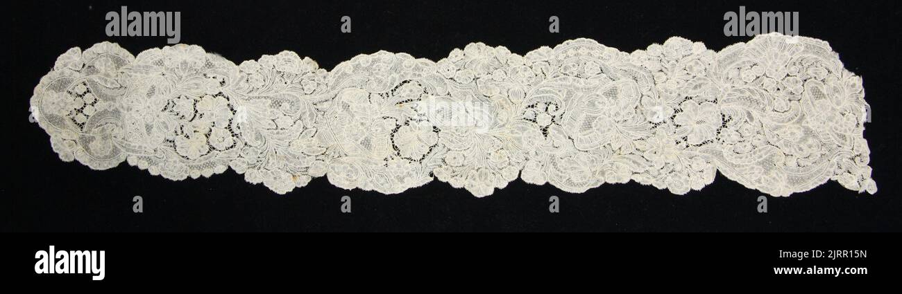 Lace, 1700s, maker unknown. Bequest of Mrs Alice Bakewell, 1965 Stock ...