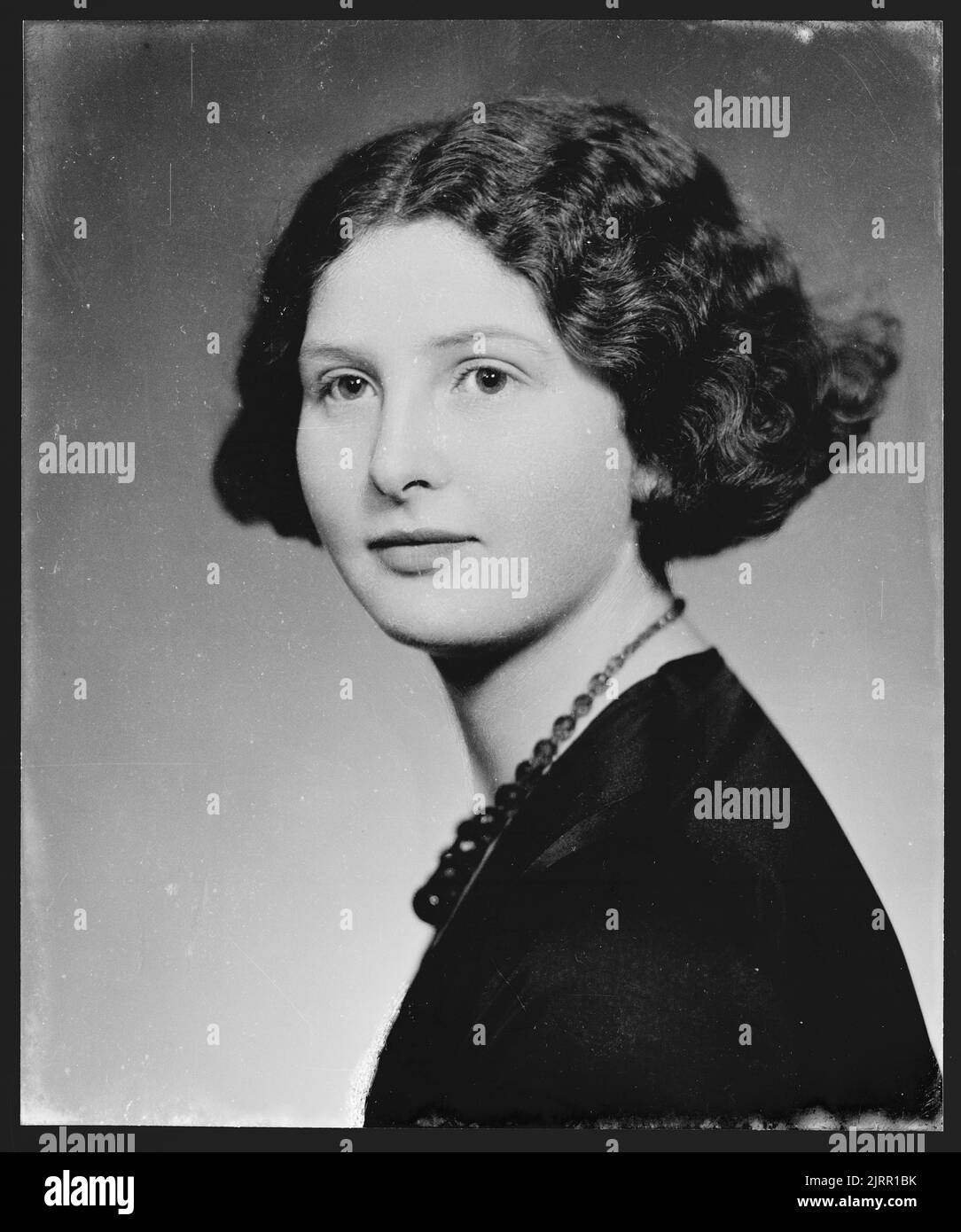 Miss Helen Ferron, 26 July 1933, Wellington, by Spencer Digby Studios ...