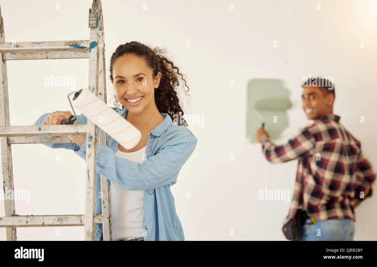 DIY, maintenance and painting couple for home renovation project ...