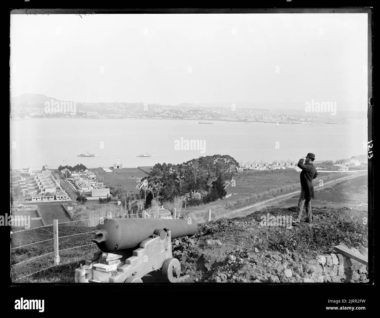 Auckland skyline view Black and White Stock Photos & Images - Alamy