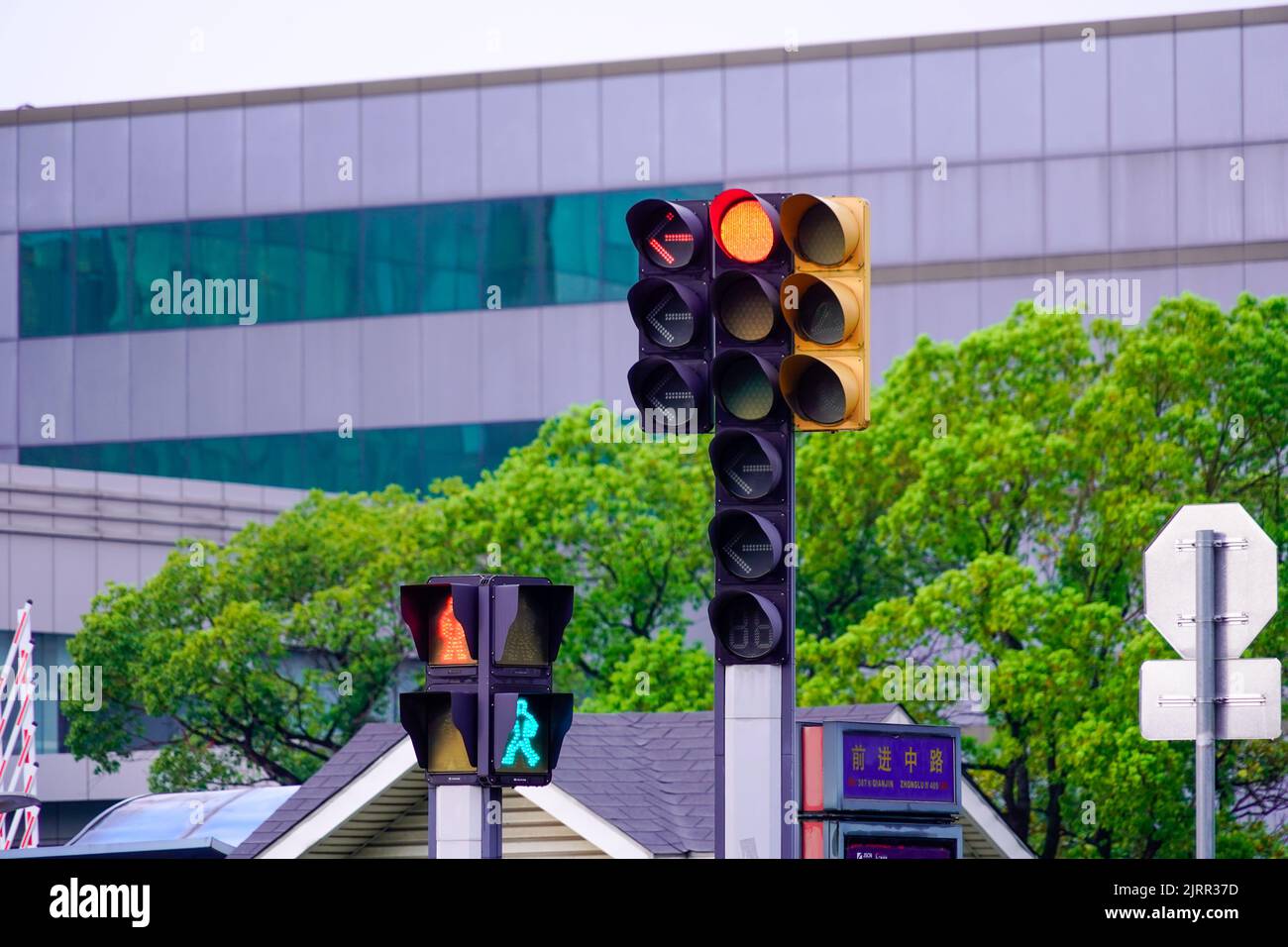 SUZHOU, CHINA - AUGUST 23, 2022 - New traffic lights guide vehicles in ...