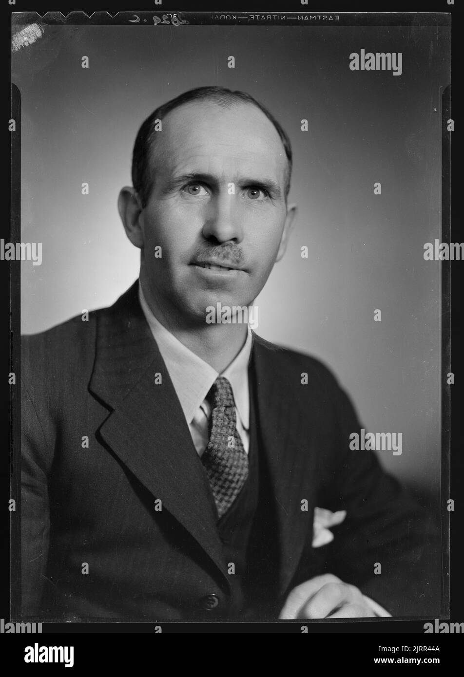 Mr Chambers, August 1935, Wellington, by Spencer Digby Studios. Spencer ...