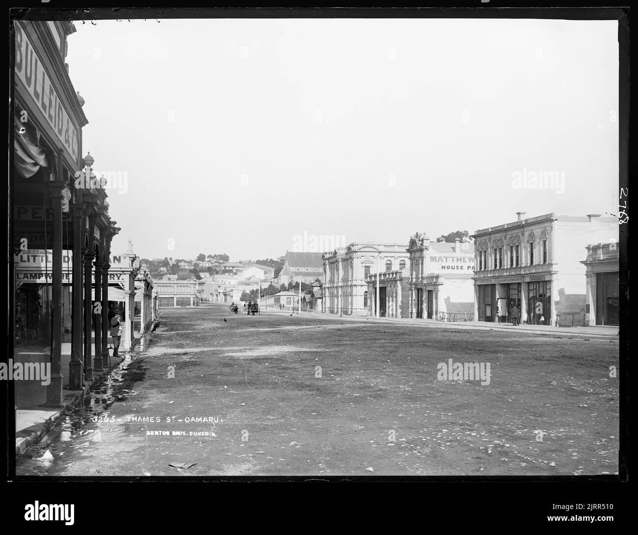 Thames Street, Oamaru, 1880s, Dunedin, by Burton Brothers Stock Photo ...