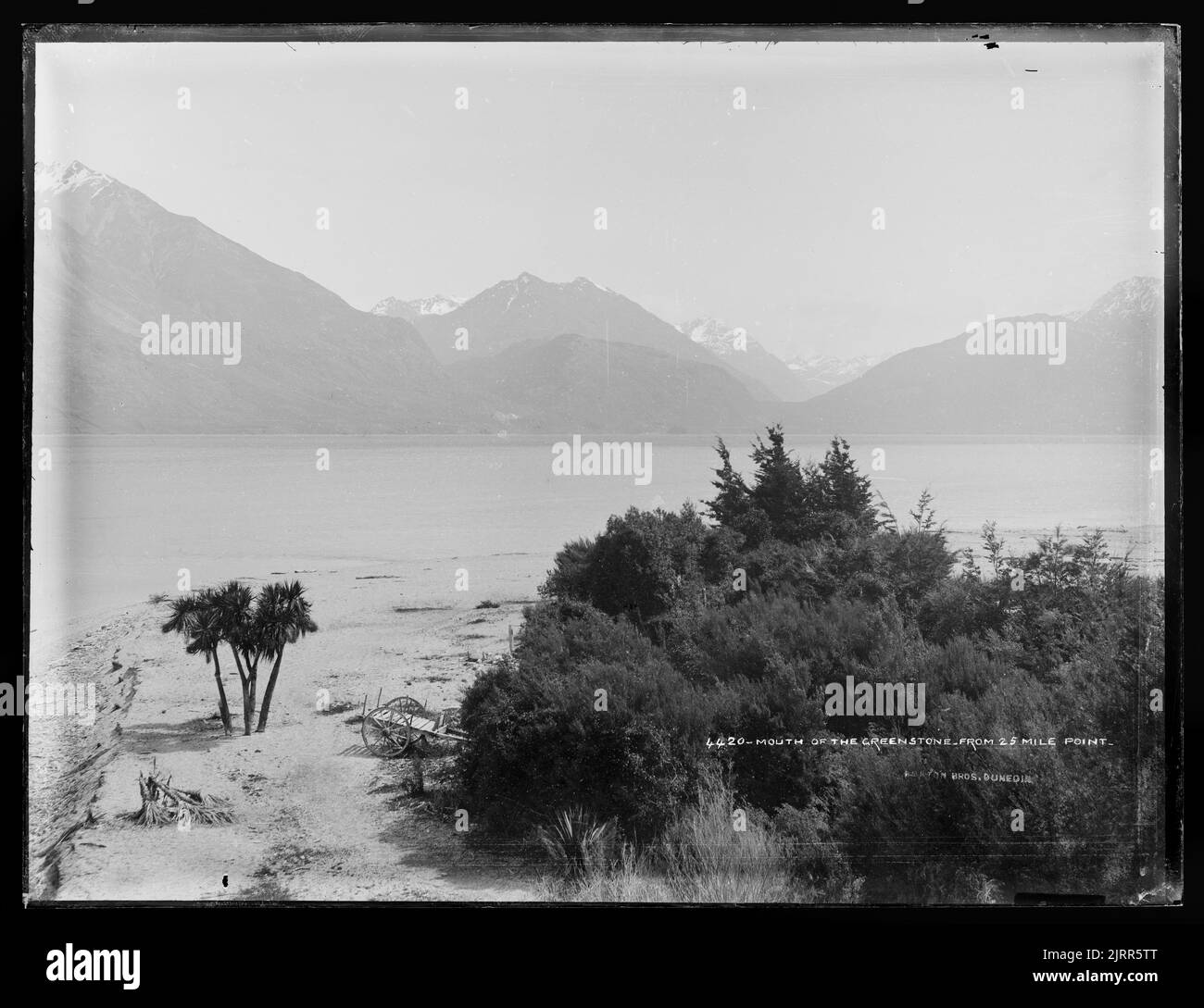 Greenstone point hi-res stock photography and images - Alamy