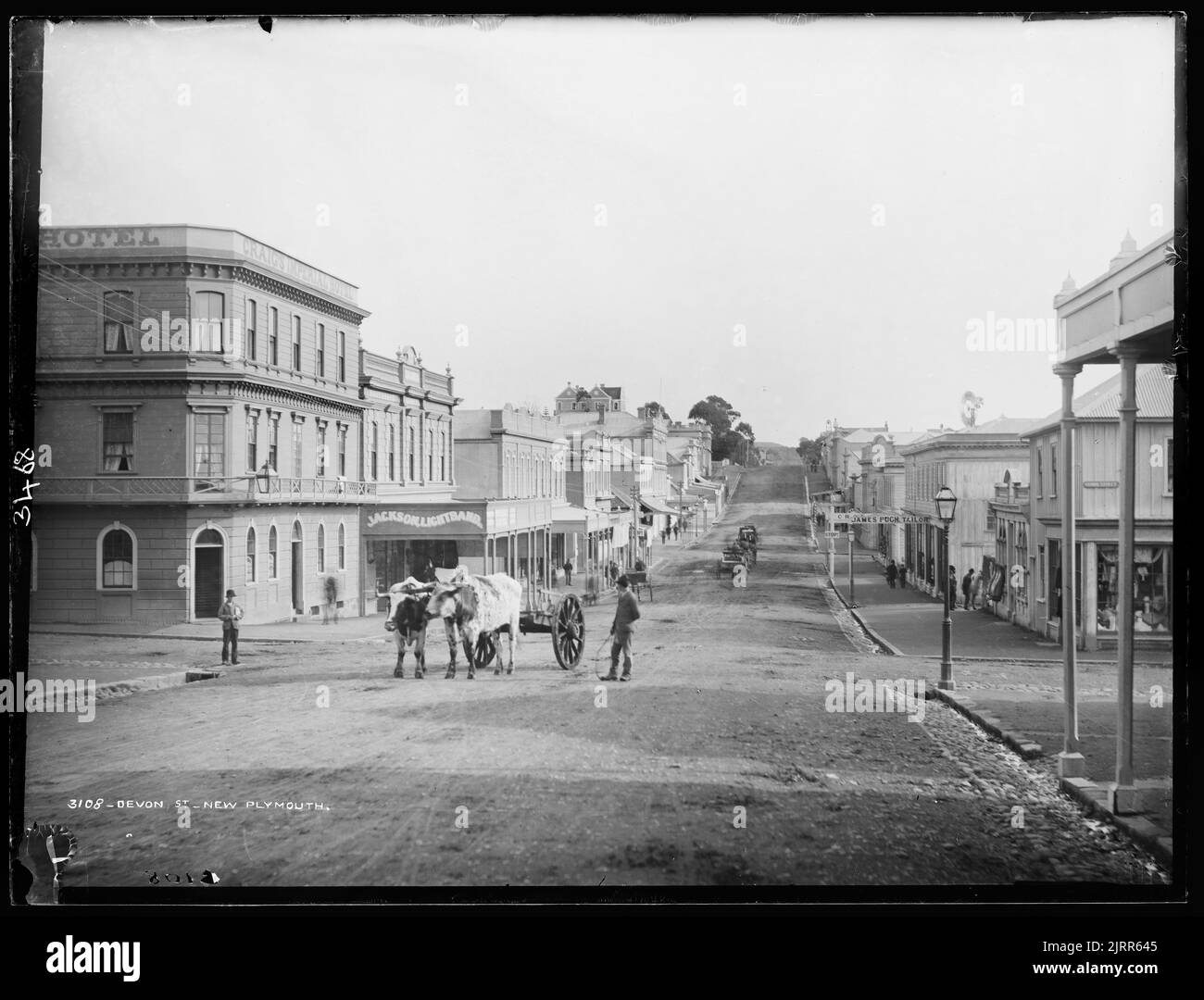 New plymouth devon street hi-res stock photography and images - Alamy