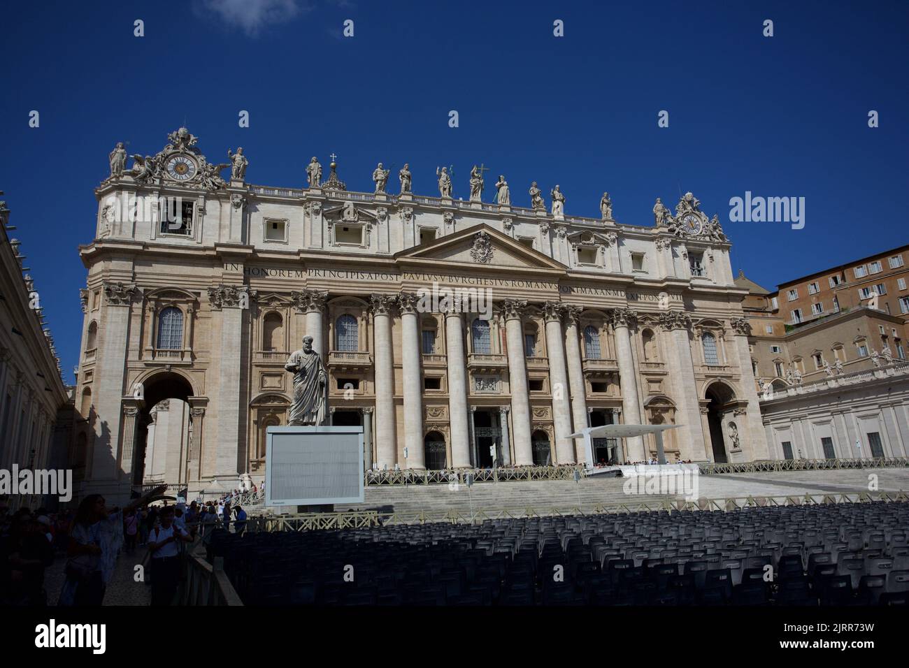 Piazza san pietro architecture hi-res stock photography and images - Alamy