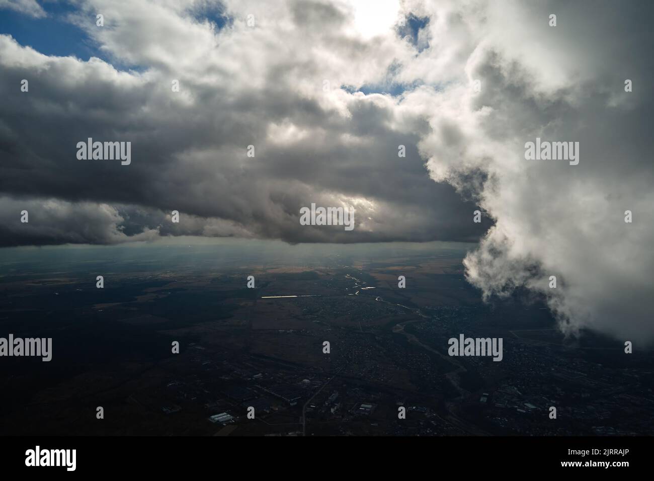 Cityscape below from high altitude hi-res stock photography and images ...