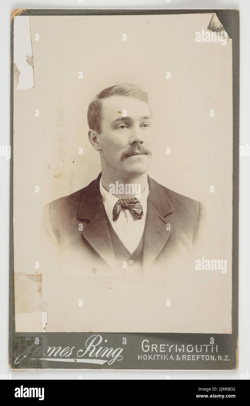 James ring hi-res stock photography and images - Alamy