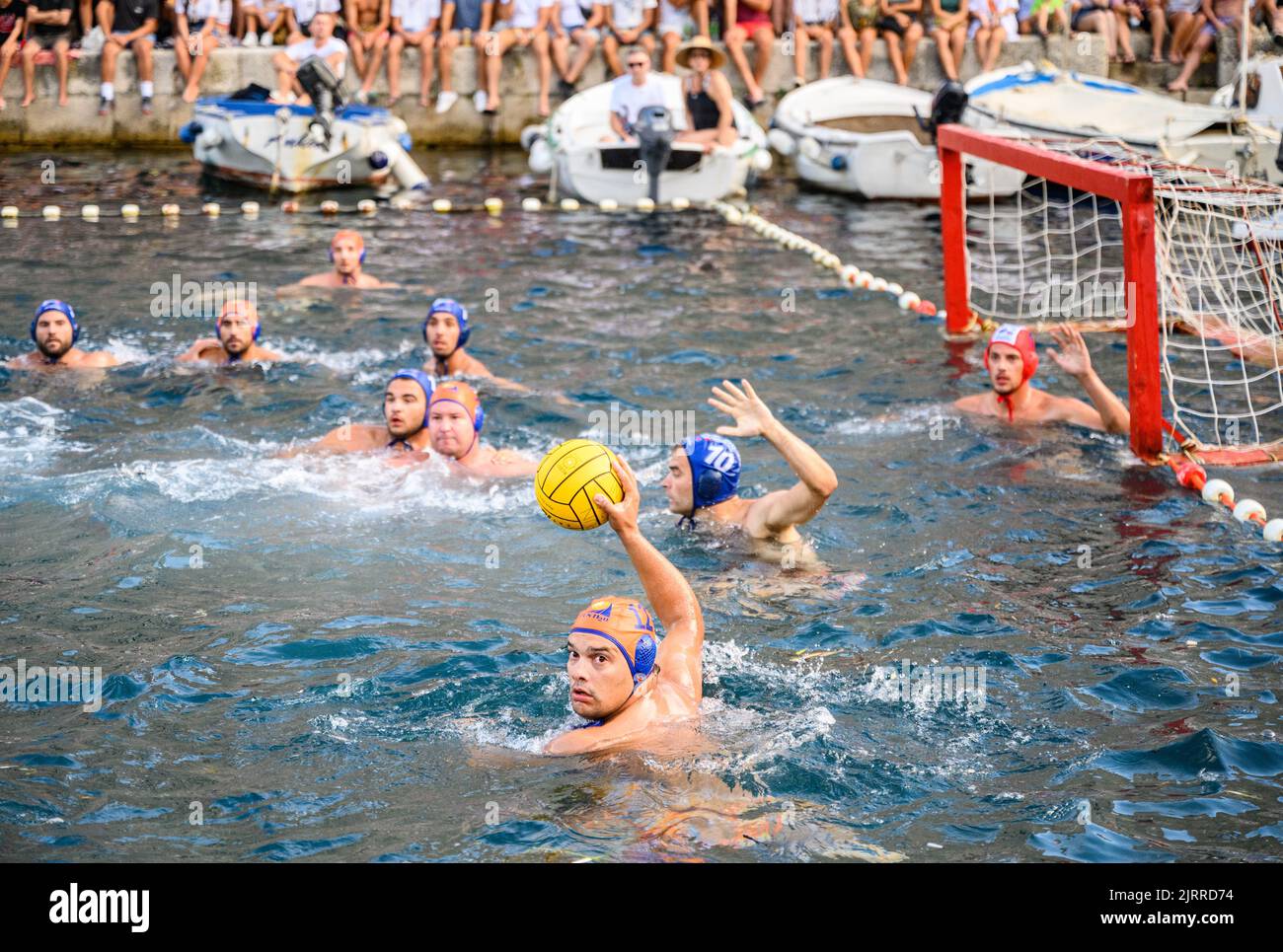 Footballamateur hi-res stock photography and images - Alamy