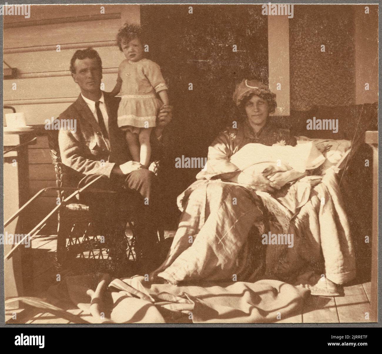 "Family group": 'At Woodside, Nov. 24. 1918'. From the album: Family ...