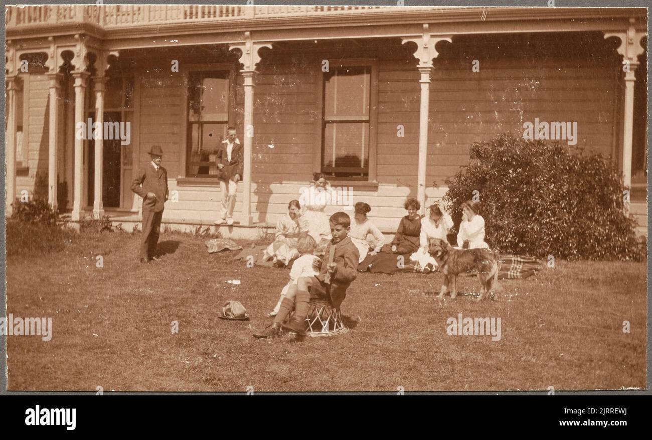 Xmas 1918 at cheslyn rise hi-res stock photography and images - Alamy