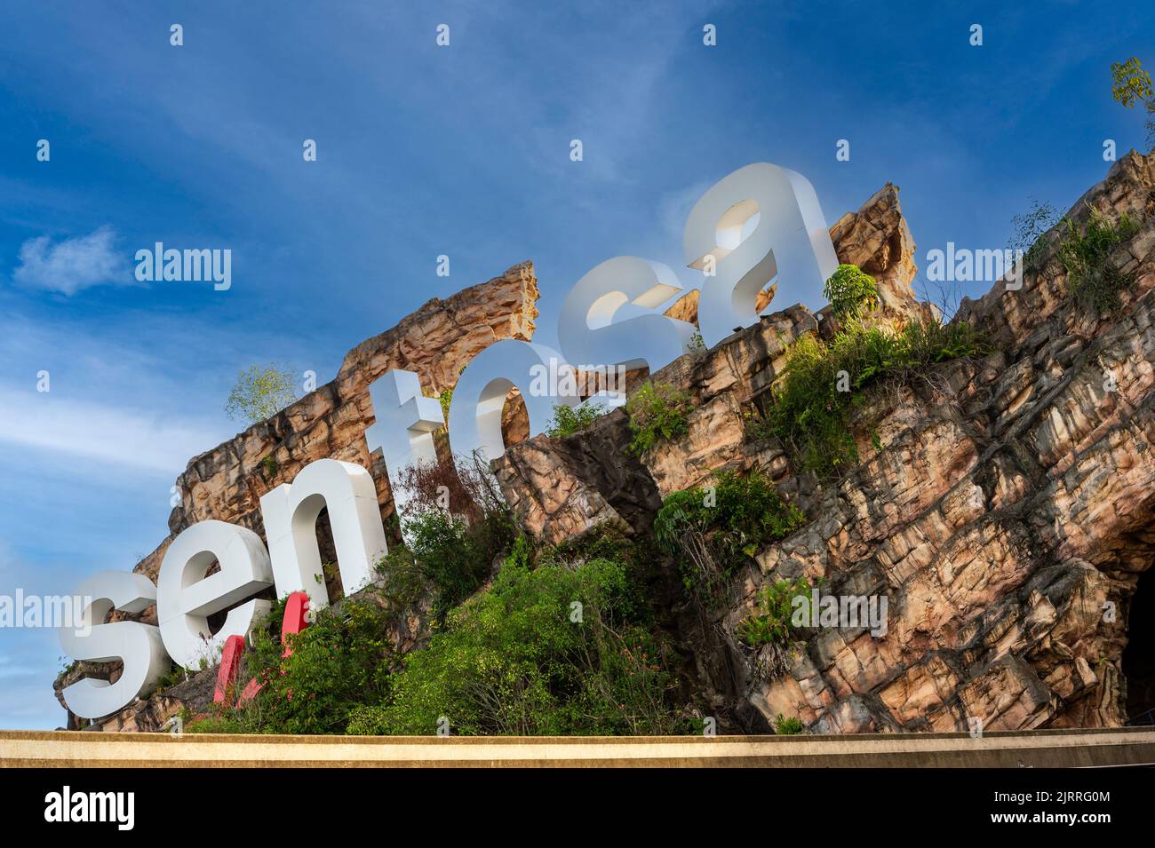Sentosa entrance sign, Sentosa Island, Singapore Stock Photo - Alamy