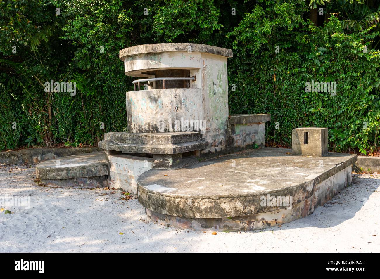 WW2 Machine Gun Post at Labrador, Singapore Stock Photo - Alamy