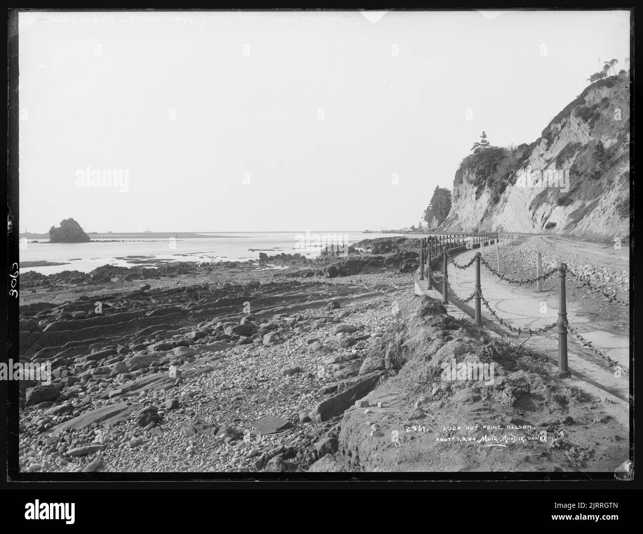Nelson point Black and White Stock Photos & Images - Alamy