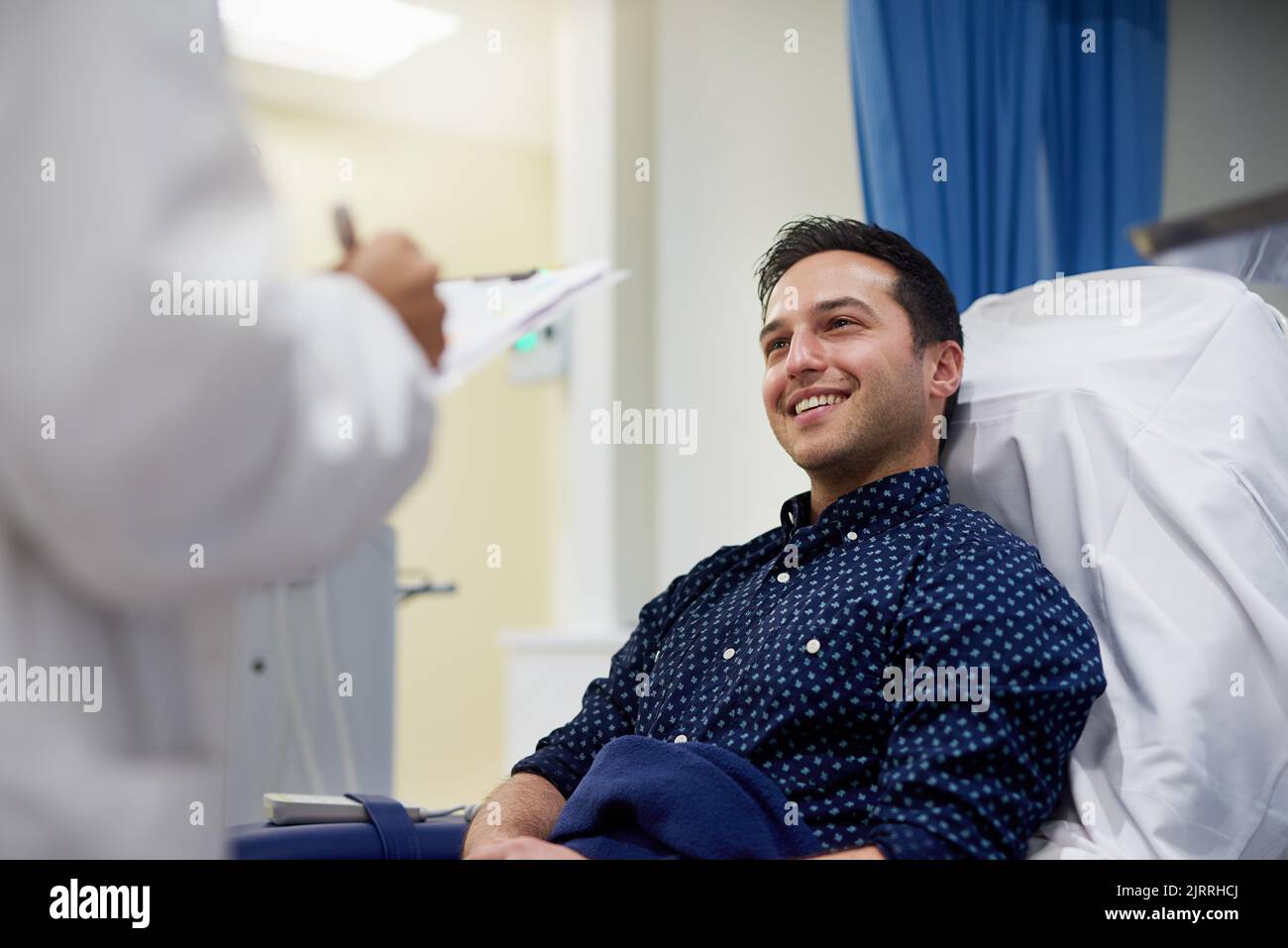 Discharged hospital hi-res stock photography and images - Alamy