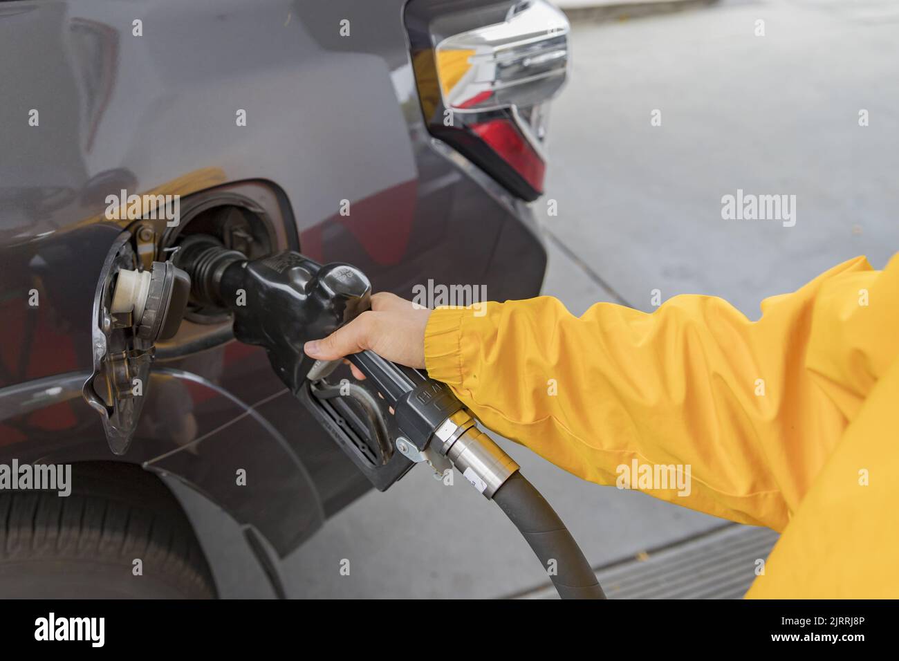 California petroleum service station hi-res stock photography and ...