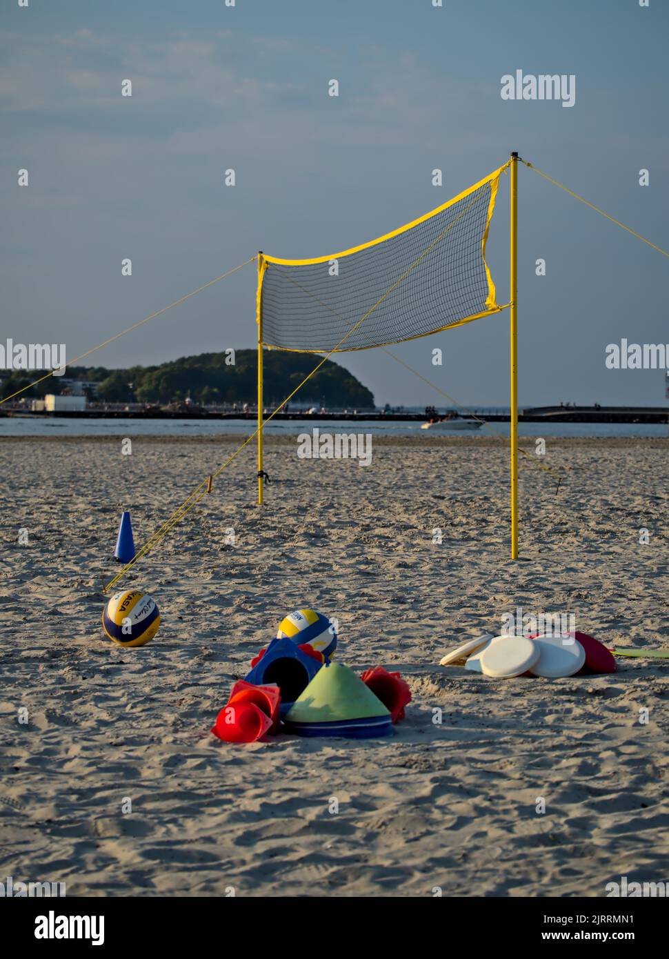 Beach volleyball championship hi-res stock photography and images - Alamy