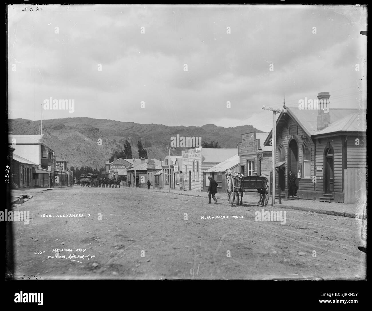 Alexandra otago Black and White Stock Photos & Images - Alamy