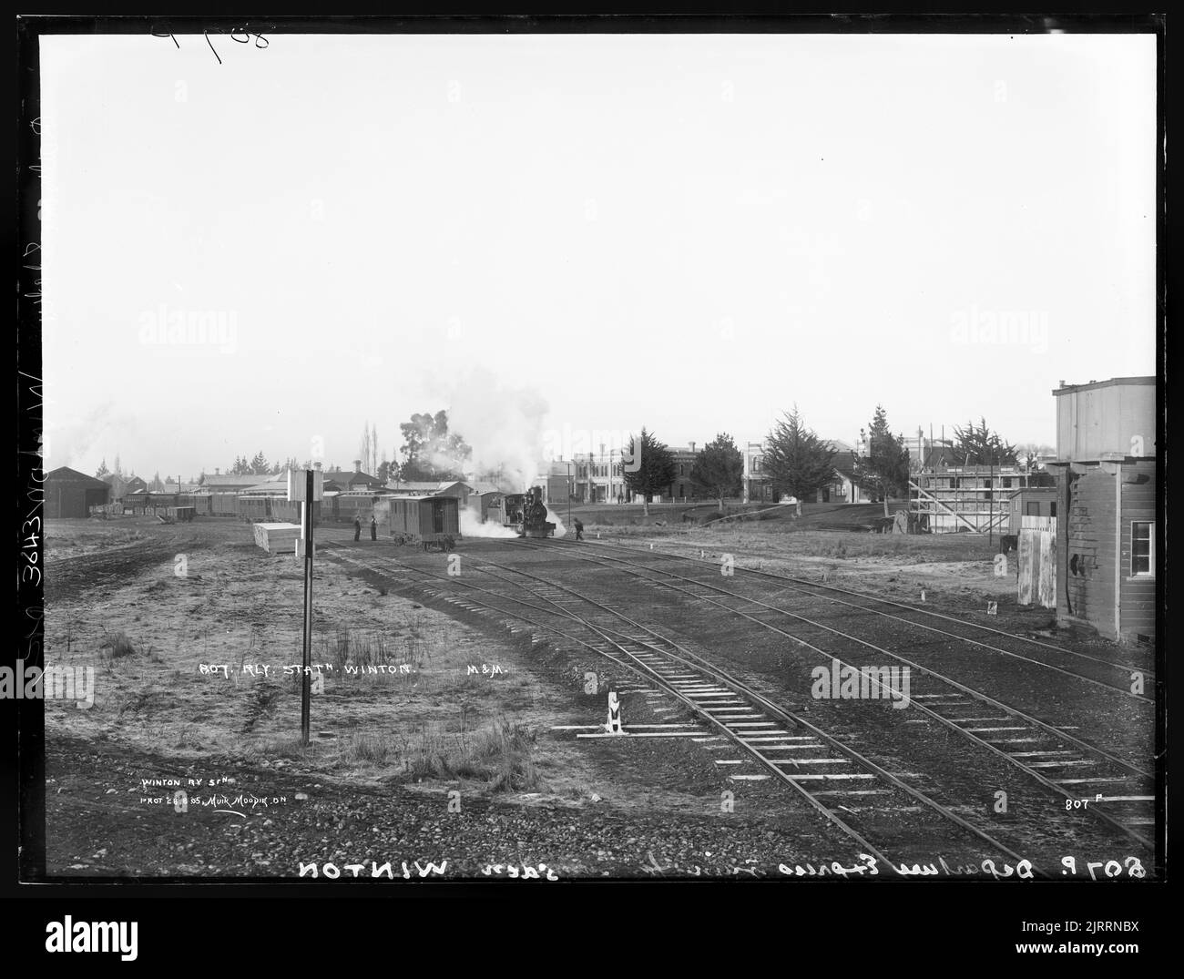 Winton railway station hi-res stock photography and images - Alamy