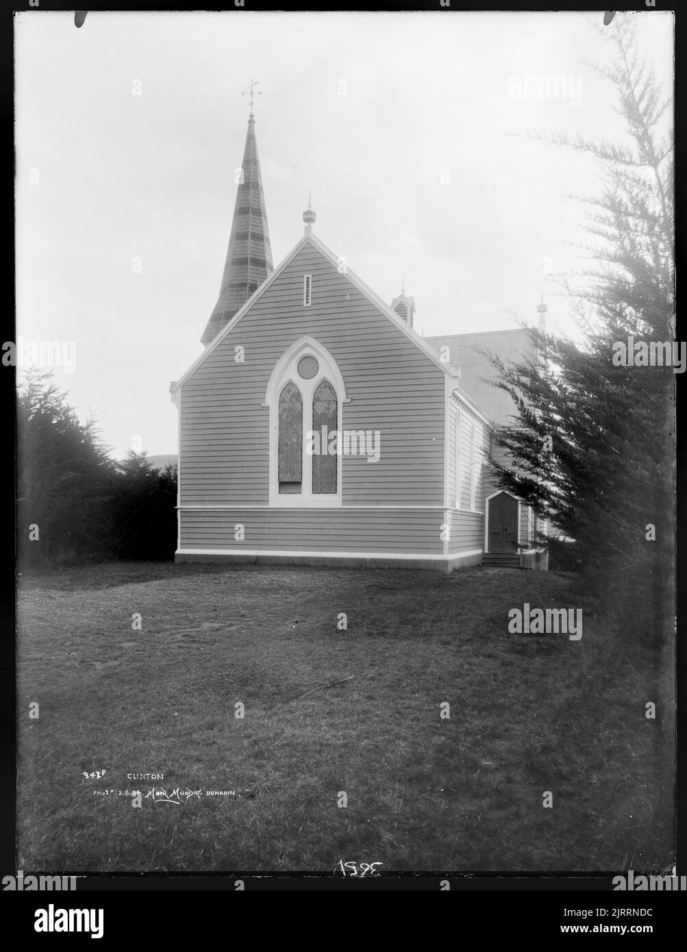 Clinton, New Zealand, by Muir & Moodie Stock Photo - Alamy