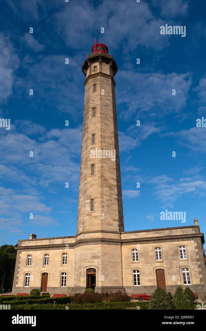 Island “Ile de Re” (off the west coast of France): the “phare des ...