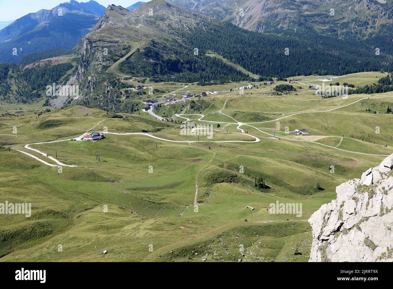 Dolomiten passo di rolle hi-res stock photography and images - Alamy