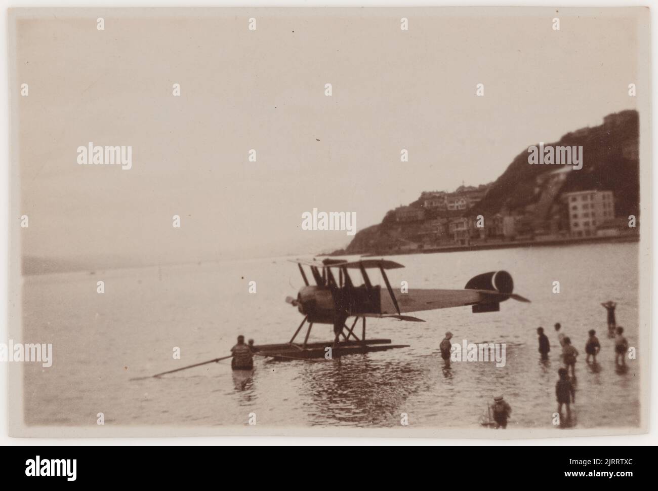 Seaplane 1920s hi-res stock photography and images - Alamy