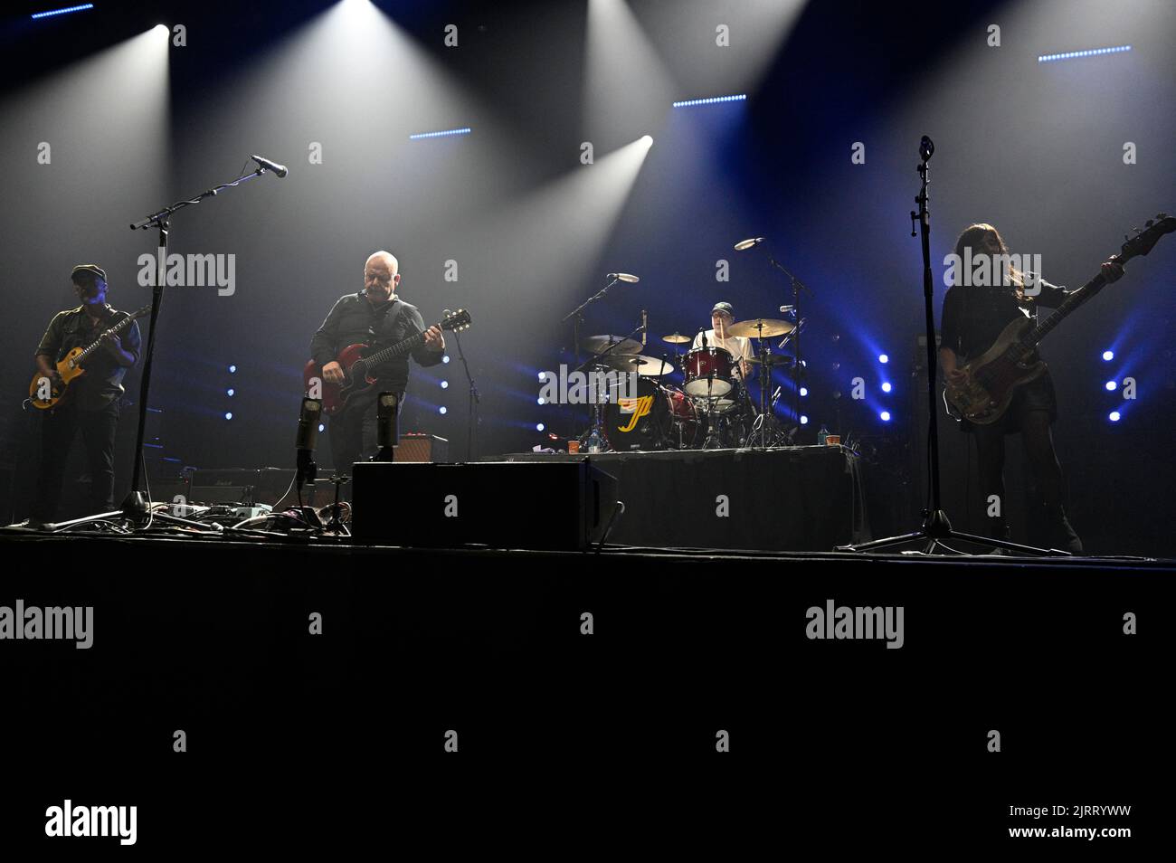 Pixies live 2022 hi-res stock photography and images - Alamy
