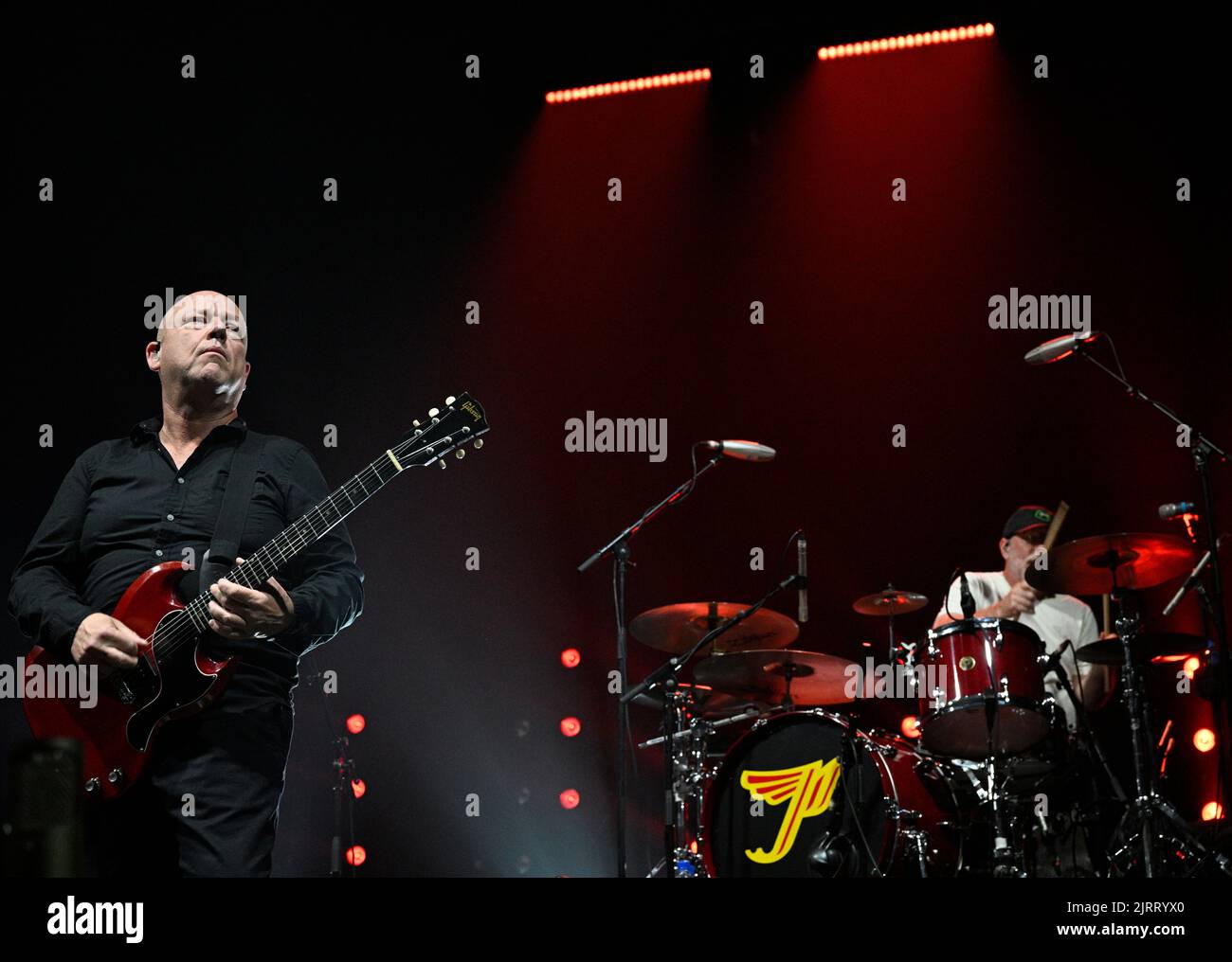 Pixies live 2022 hi-res stock photography and images - Alamy