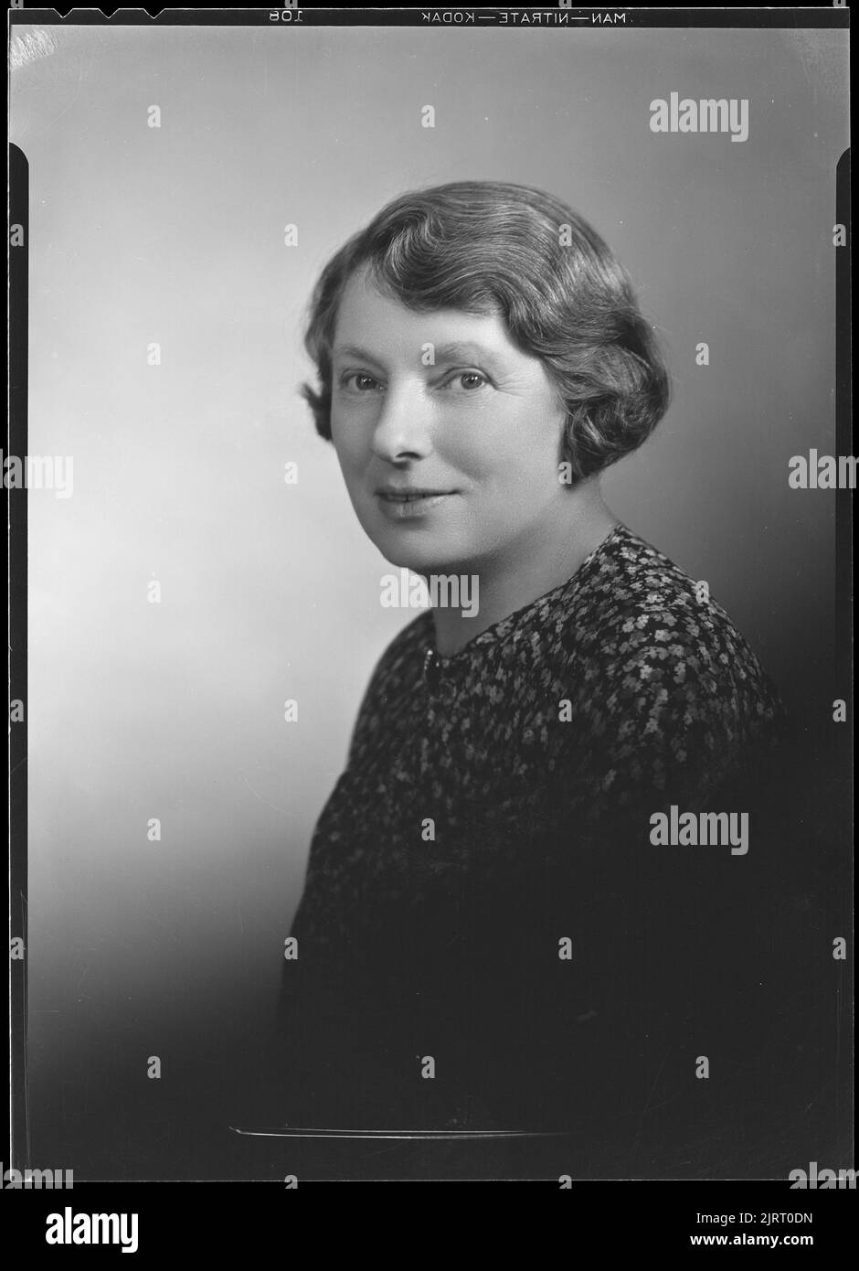 Mrs pw stabb mrs pw stabb Black and White Stock Photos & Images - Alamy