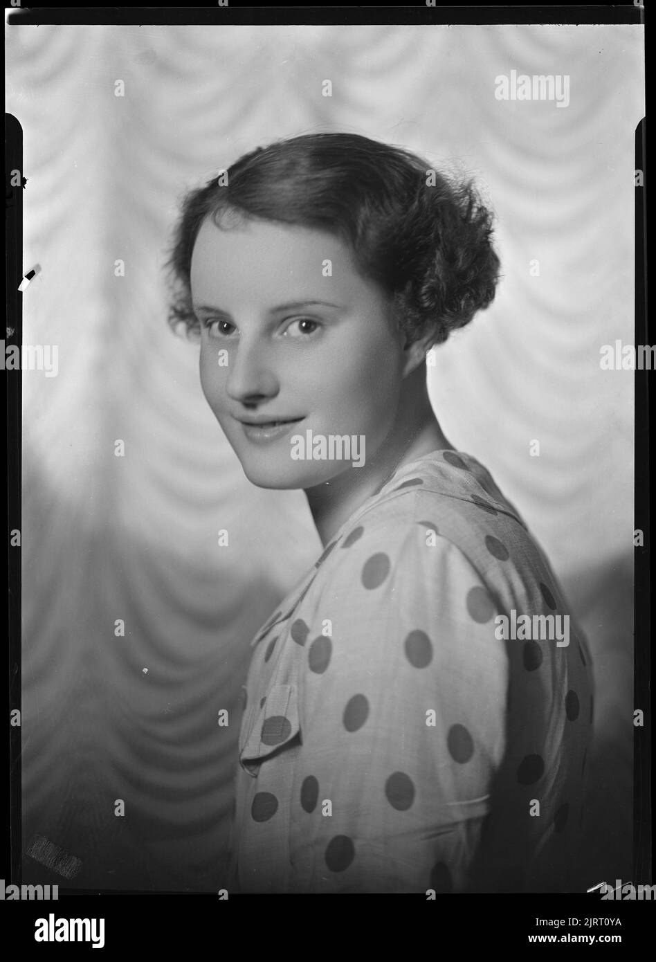 Miss h hi-res stock photography and images - Alamy