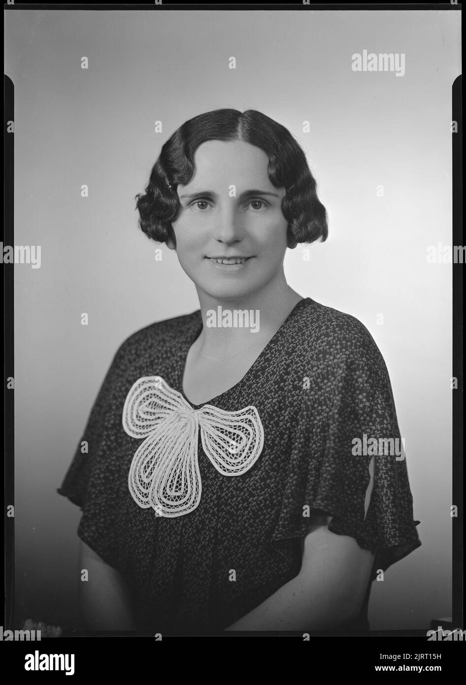 Mrs r archibold mrs r archibold hi-res stock photography and images - Alamy