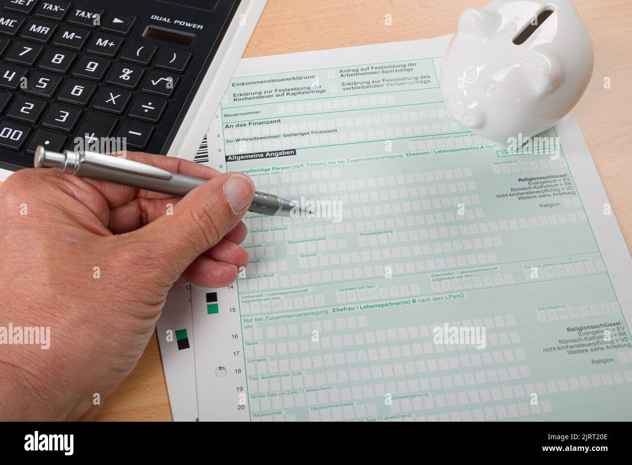 Document to fill out hi-res stock photography and images - Alamy