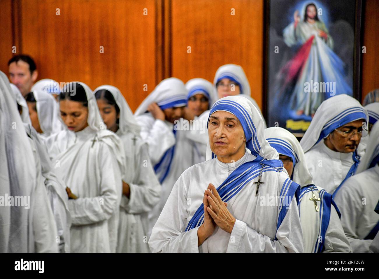 Kolkata, India. 26th Aug, 2022. Christian Nuns offer their love and ...