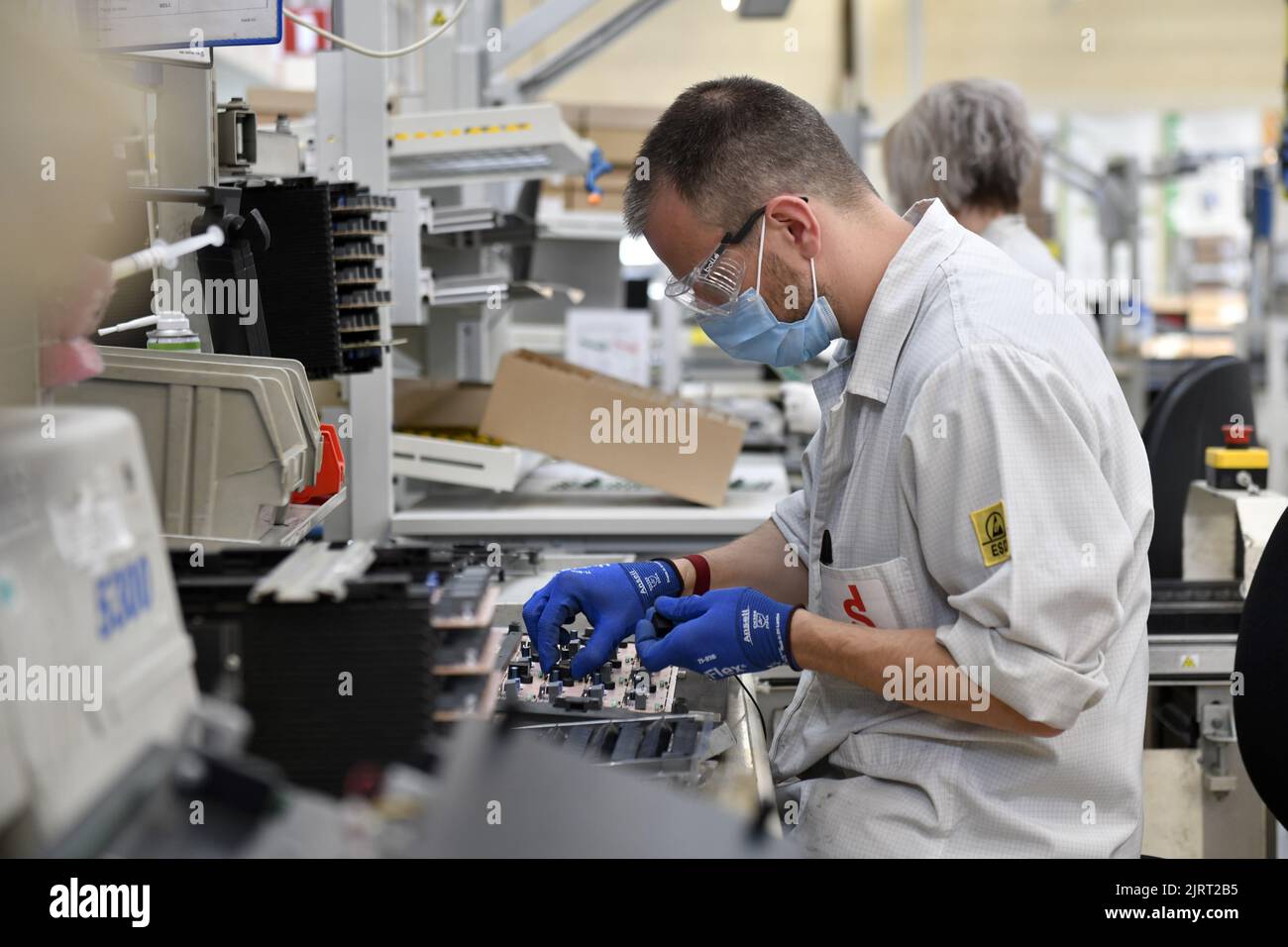 Electrical goods industry hi-res stock photography and images - Alamy