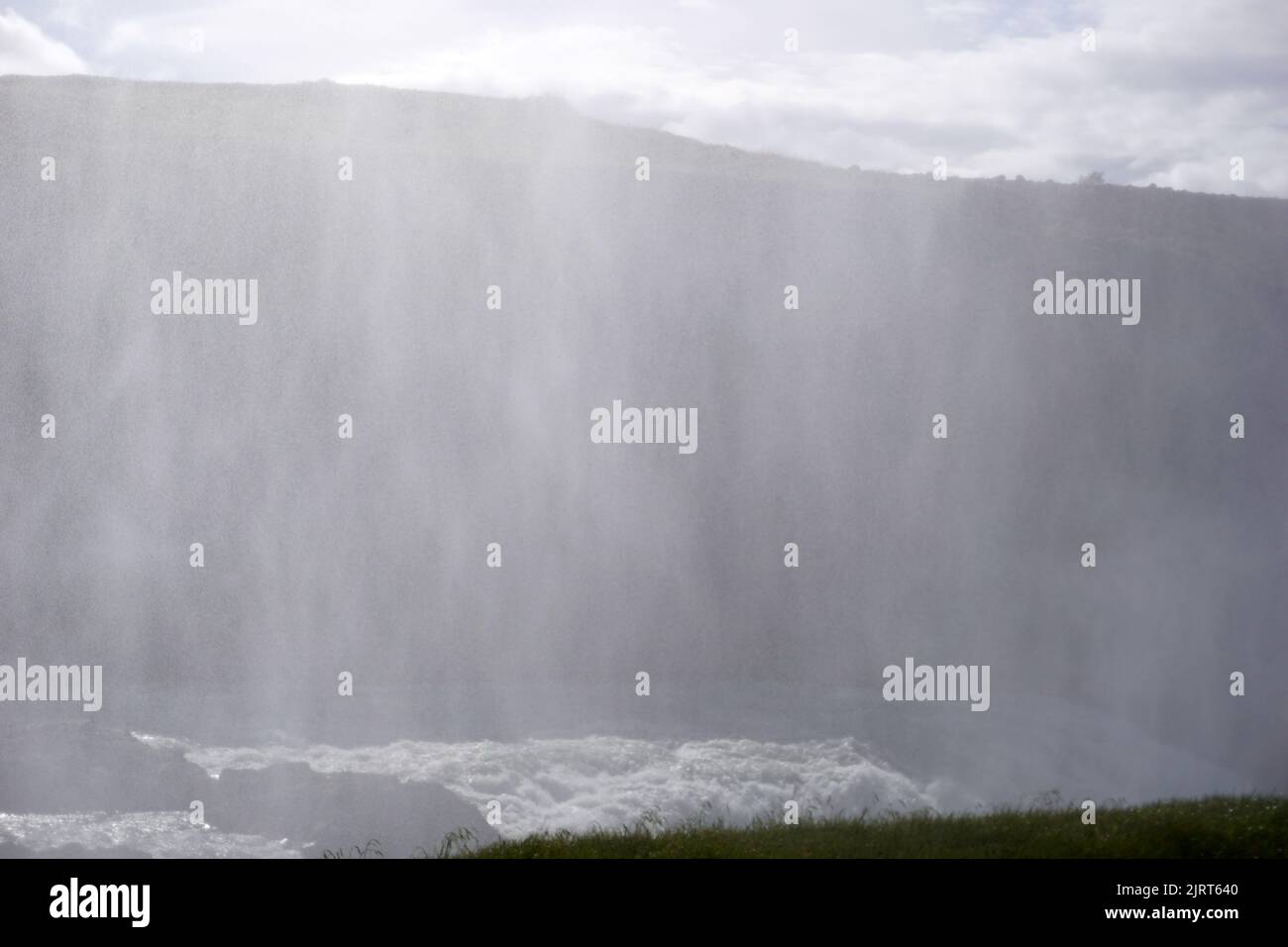 Splash of droplets, water mist - Gullfoss waterfall in Iceland Stock ...