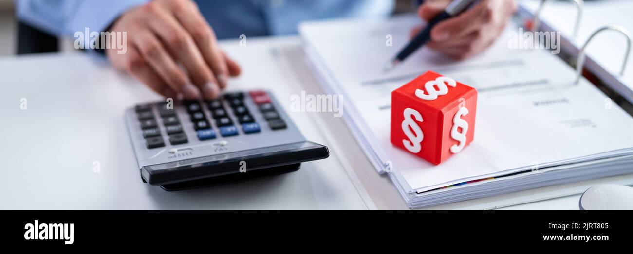 Law Paragraph Lawyer Agreement And Report. Writing And Signing Stock ...