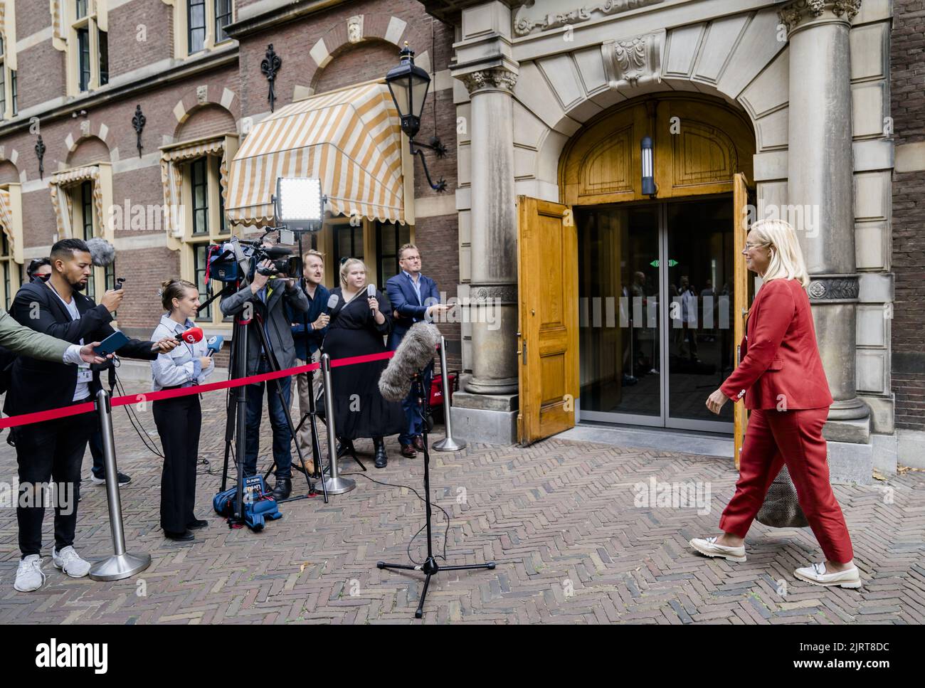 2022-08-26 10:33:37 THE HAGUE - Sigrid Kaag, Minister of Finance, on ...