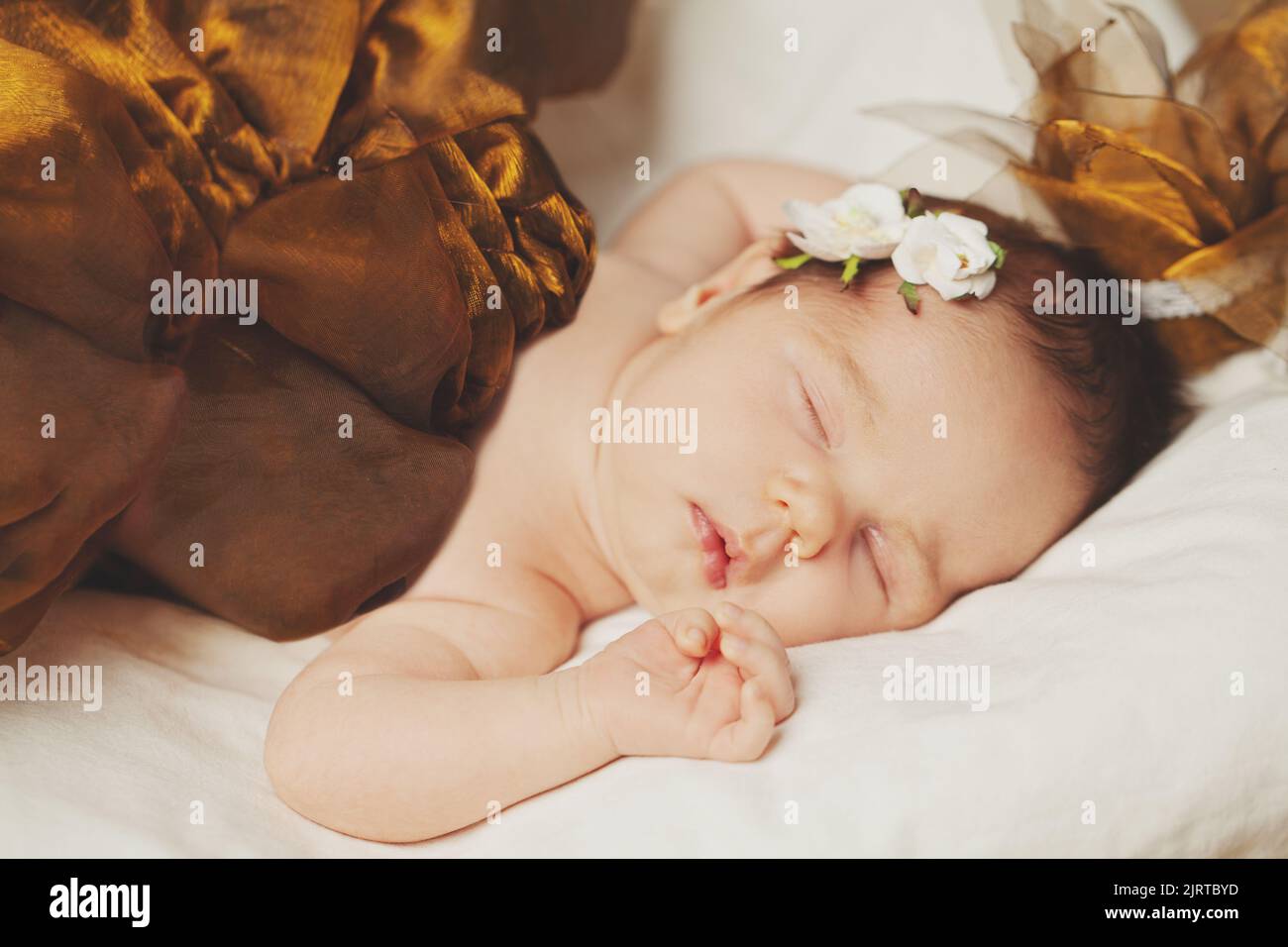 Newborn baby portrait. Cute little girl Stock Photo - Alamy